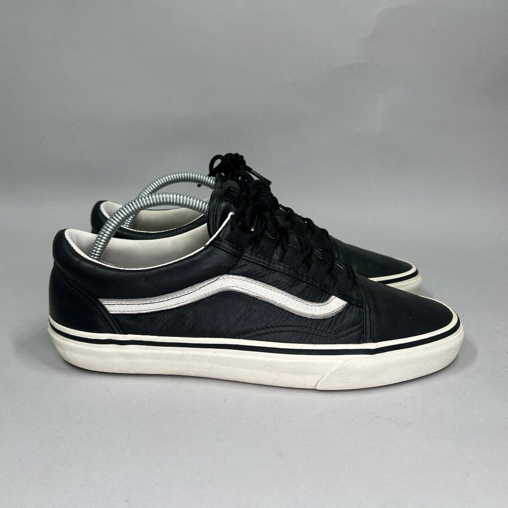 Vans Men's Black & White Leather Old Skool Low Sneake… - Gem